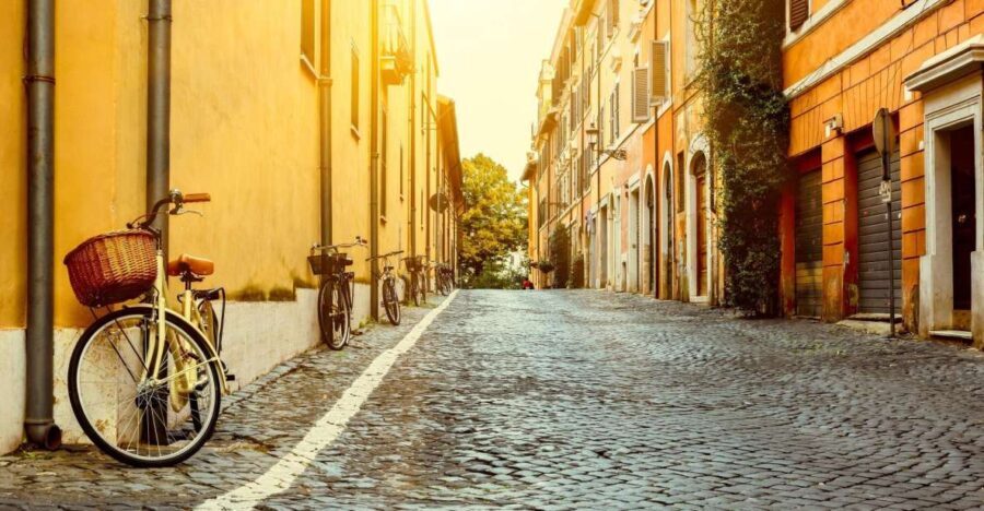 Rome: Sightseeing at Sunrise Walking Tour & Private Option - What Makes This Tour Stand Out?