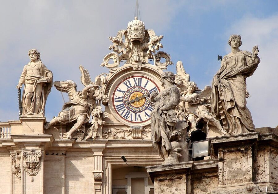 Rome: St. Peter's Basilica, Dome Climb, and Underground Tour - The Experience with Guides: Knowledge, Enthusiasm, and Practical Tips