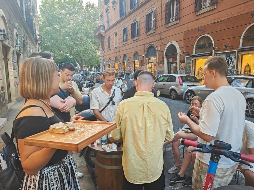 Rome: Trastevere & Campo de Fiori Street Food Walking Tour - Detailed Breakdown of the Itinerary