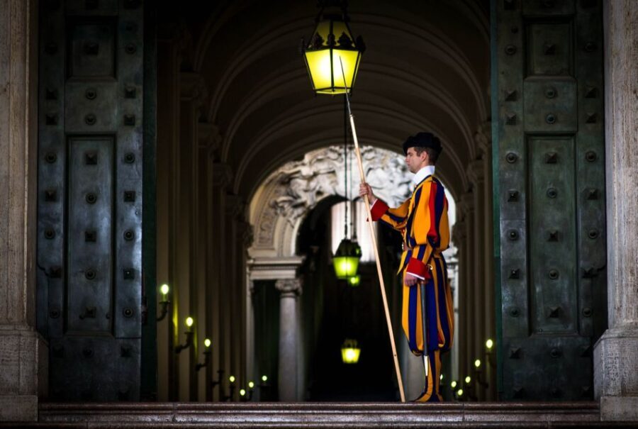 Rome: Vatican & Sistine Chapel evining pvt Tour - A Deep Dive into the Experience