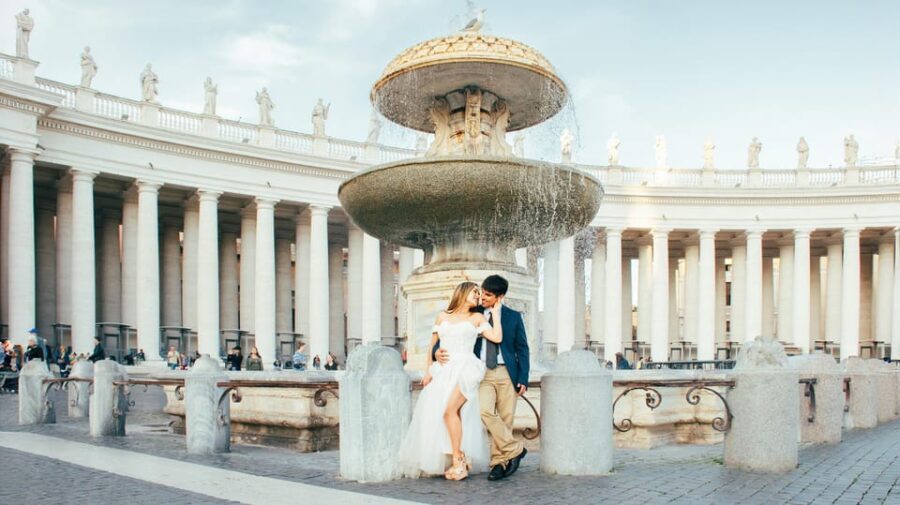 Rome: Vatican, St Peters Sq & Castel SantAngelo PhotoShoot - First Stop: Castel Sant’Angelo