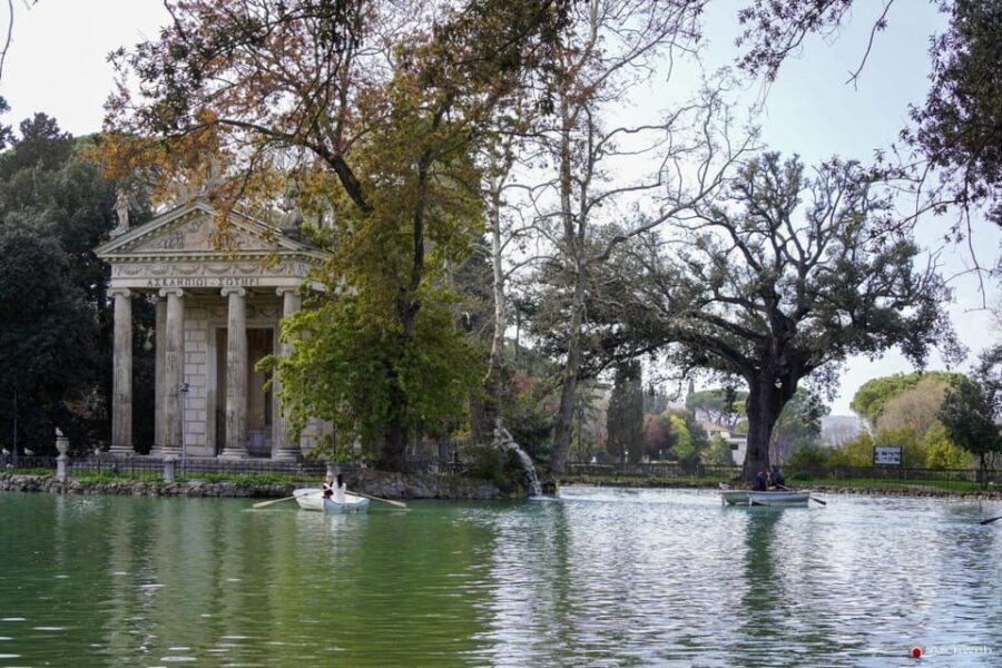 ROME: Villa Borghese Lake tour by boat paddling independently +aperitivo - An In-Depth Look at the Villa Borghese Lake Experience
