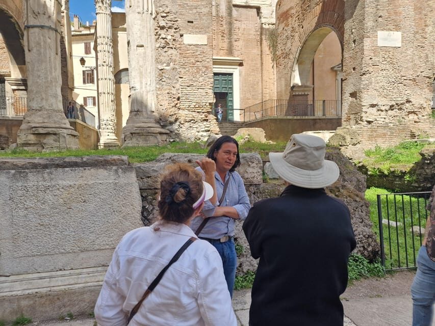 Rome: Walking Tour of World War 2 in Rome - The Value of Guided Insight