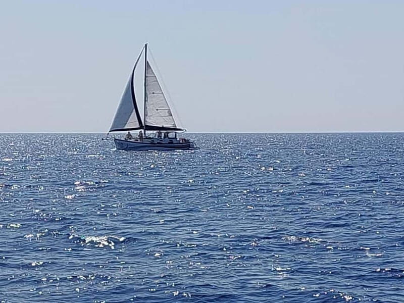 Sailing tour around Lindos with food and drinks - Why This Tour Might Be Perfect for You