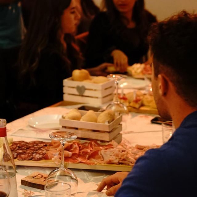Salò: Tasting of 4 Valtenesi wines with local food - Setting the Scene: What to Expect from the Tour