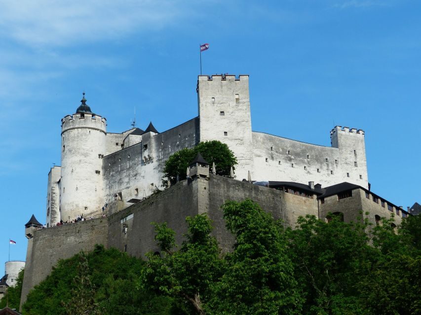 Salzburg: Express Walk with a Local in 60 minutes - Who Will Love This Tour?