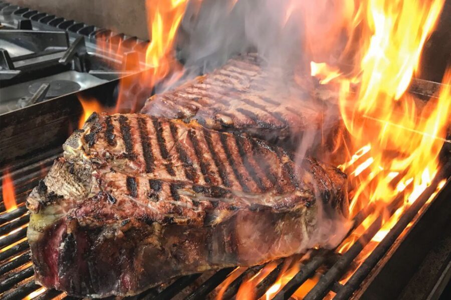 San Gimignano: Fiorentina Steak Lunch in Winery - The Experience in Action