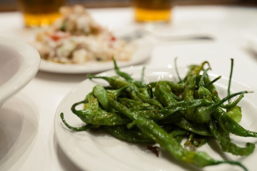 San Sebastián: Guided Food Walking Tour with Wine Tasting - What Travelers Say