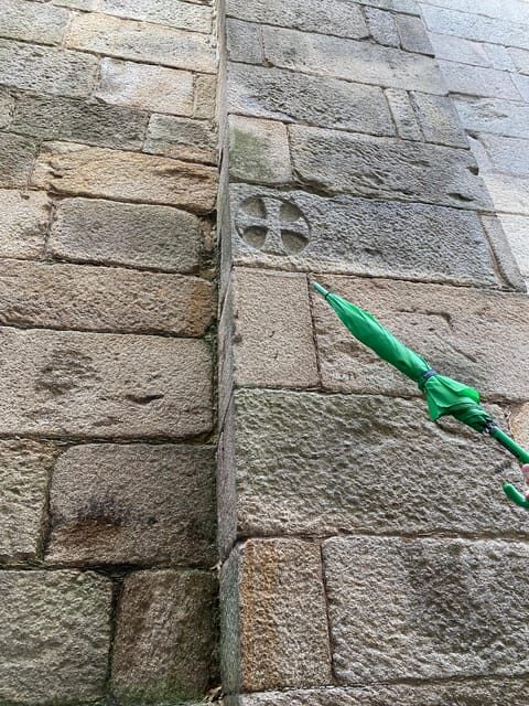 Santiago de Compostela: Tour of the Templars in Spanish - Deep Dive into the Tour Itinerary