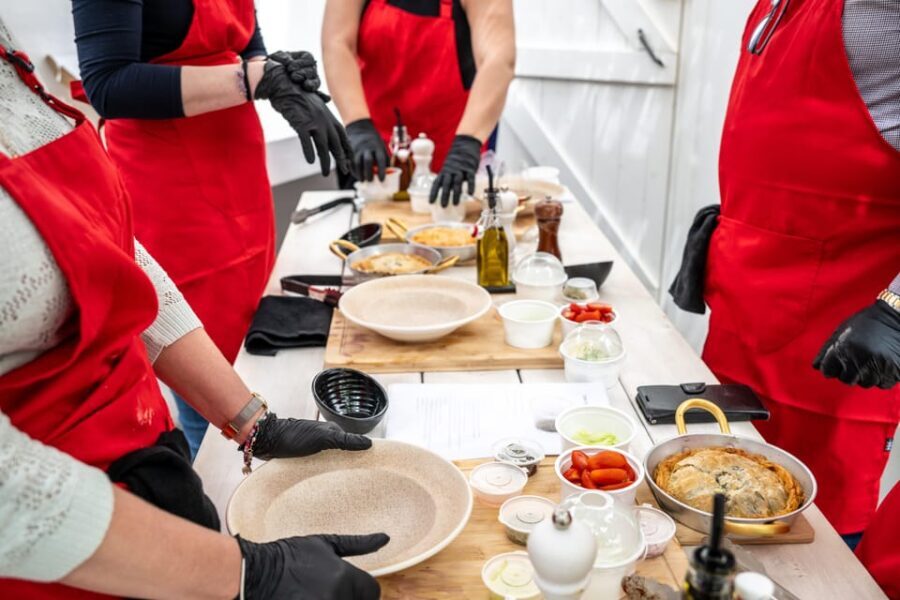 Santorini: Cooking Class with Lunch and Wine Tasting - What You Can Expect from the Tour