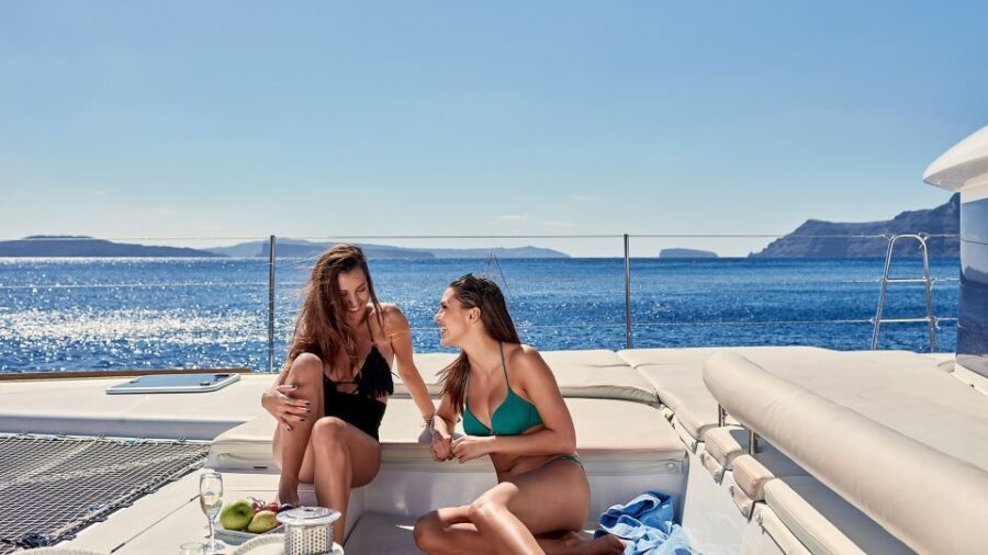 Santorini: Luxurious Catamaran Cruise with Meal & Open Bar - Price and Value: Is It Worth It?
