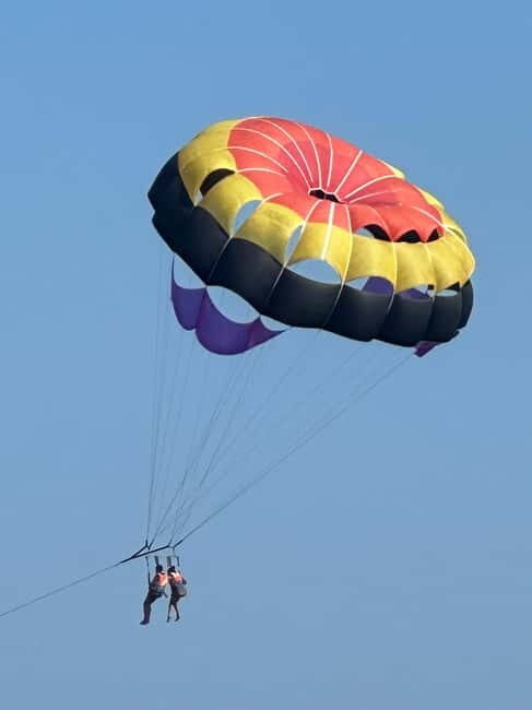 Santorini: Parasailing ExperiencePerissa,Perivolos,St.George - What to Expect During the Experience