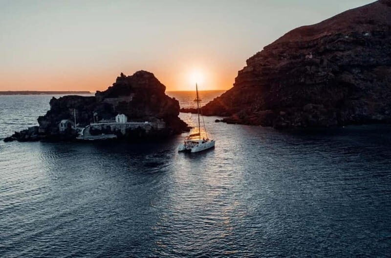 Santorini: Private Catamaran Cruise with BBQ Meal and Drinks - Practical Details and Tips for Travelers