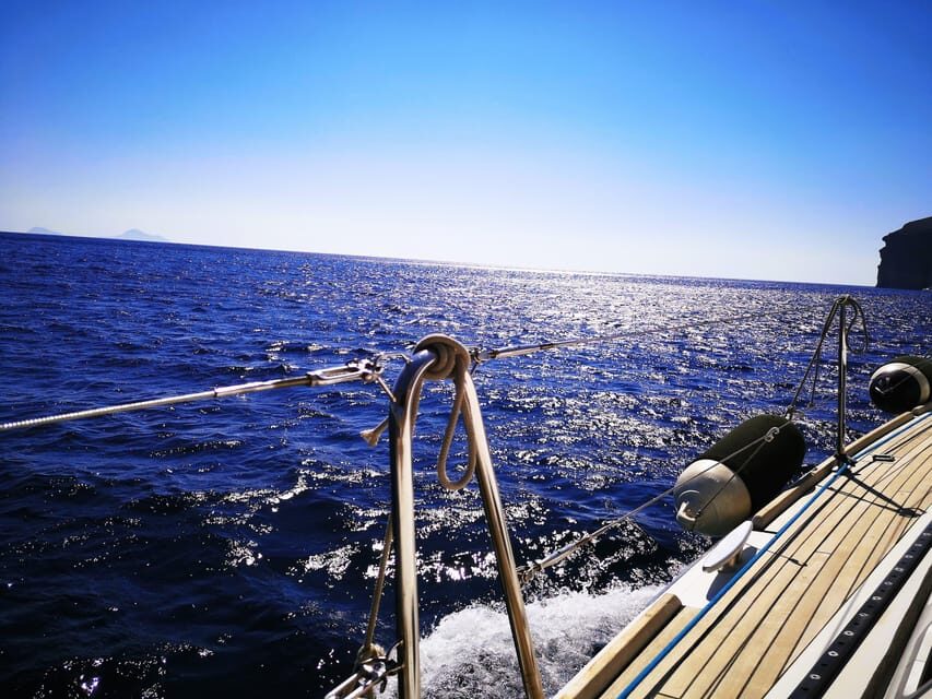 Santorini Sailsational: The Ultimate Caldera Sunset Cruise - Who This Tour Is Perfect For