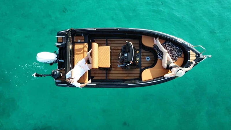 Santorini: Self-Drive Boat Rental without Boat License - What Makes This Experience Stand Out?