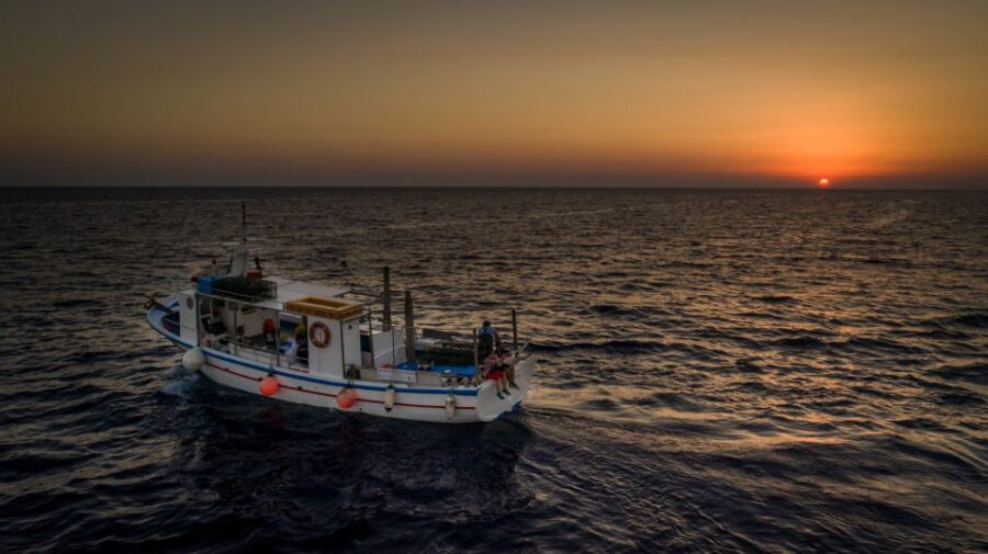 Santorini Sunset Fishing Trip with Dinner and Drinks - The Fishing and Snorkeling Experience