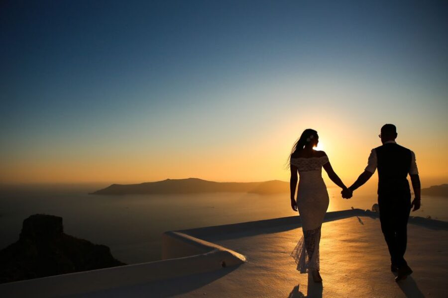 Santorini: Sunset Photo Shoot with a Personal Photographer - What You Can Expect from the Experience
