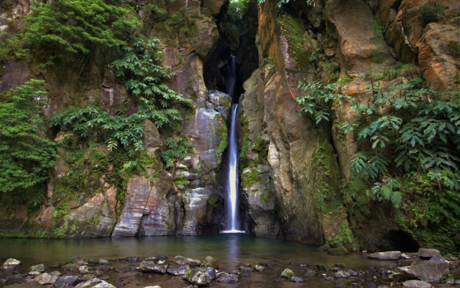 São Miguel West: Full-Day Van Tour with Lunch - Exploring São Miguel’s Western Wonders
