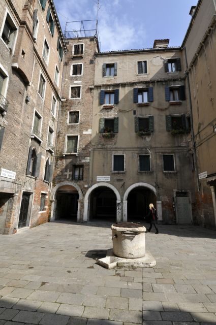 Secret Venice: 2-Hour Private Walking Tour - Exploring Venice Off the Beaten Path