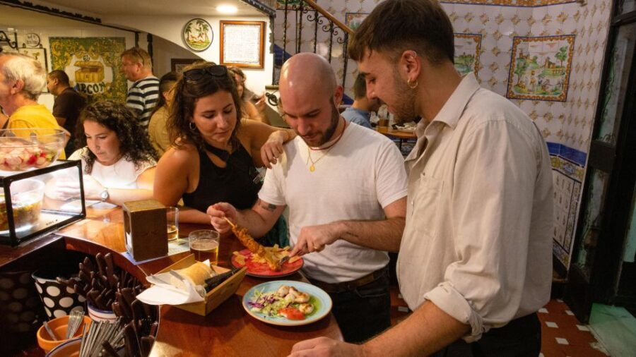 Sevilla: Tapas Walking Tour with Flamenco Show in Triana - Who Will Love This Tour?
