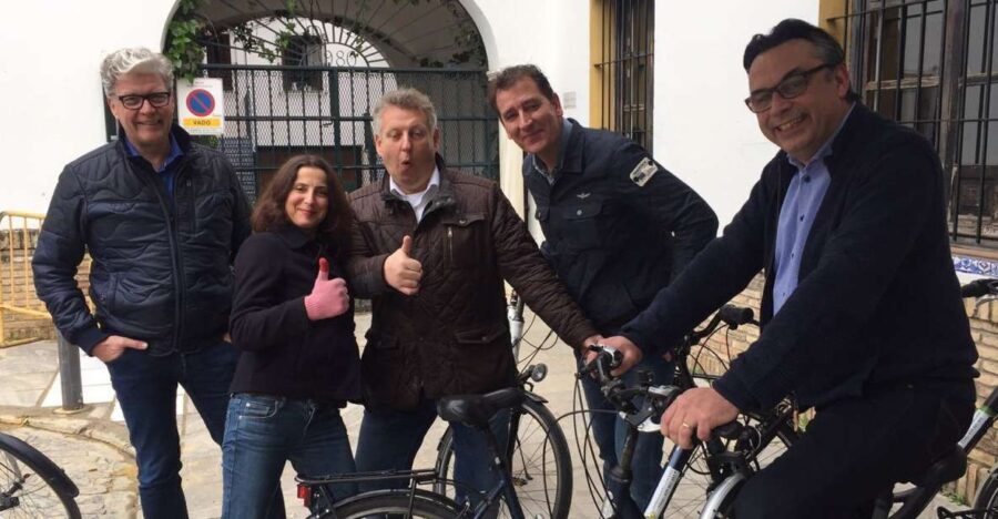 Seville: 2.5-Hour Private City Tour by Bike - The Experience on the Ground
