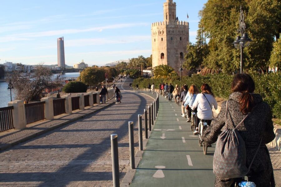 Seville: 3Hour Bike Tour along the Guadalquivir River - Detailed Itinerary Breakdown