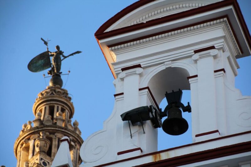 Seville: Cathedral 1-Hour Guided Tour - Exploring the Seville Cathedral with a Guided Tour: An In-Depth Look