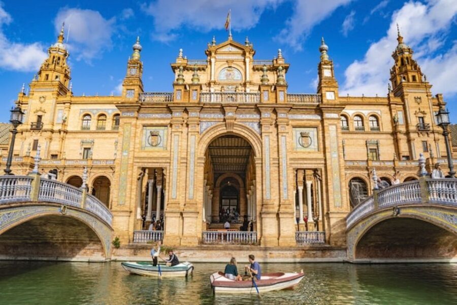 Seville: City of Queens, Nuns, Sex Work & Witches - Why This Tour Works