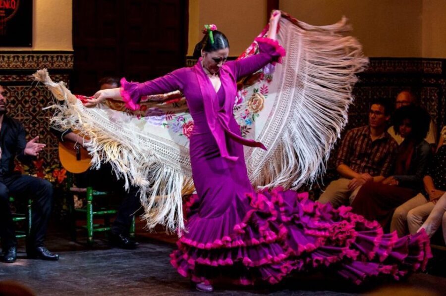 Seville: Half-Day Flamenco & Tapas Night - Practical Tips for Travelers