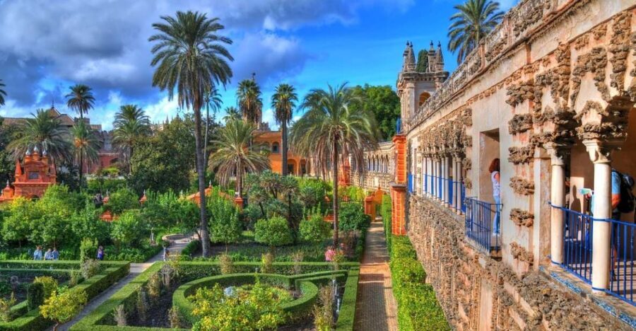 Seville: Real Alcazar of Seville Guided Tour and Ticket - The Experience from a Traveler’s Perspective
