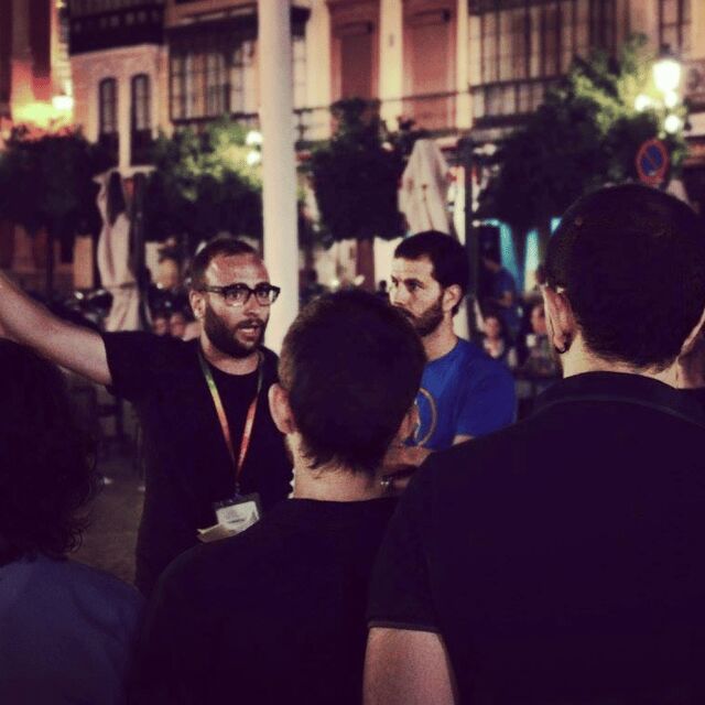 Seville: Tiny-Group Jewish Quarter Discovery Walking Tour - Why This Tour Stands Out
