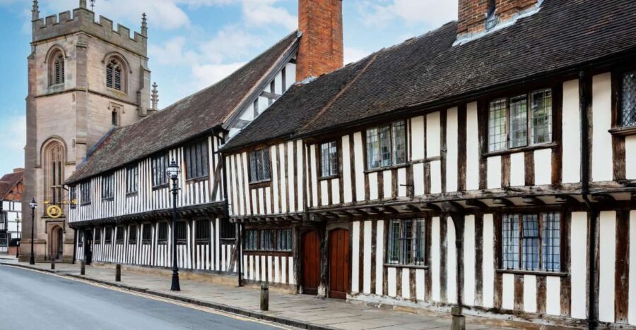 Shakespeare's Schoolroom and Guildhall Entrance Tickets - The Experience for Different Visitors
