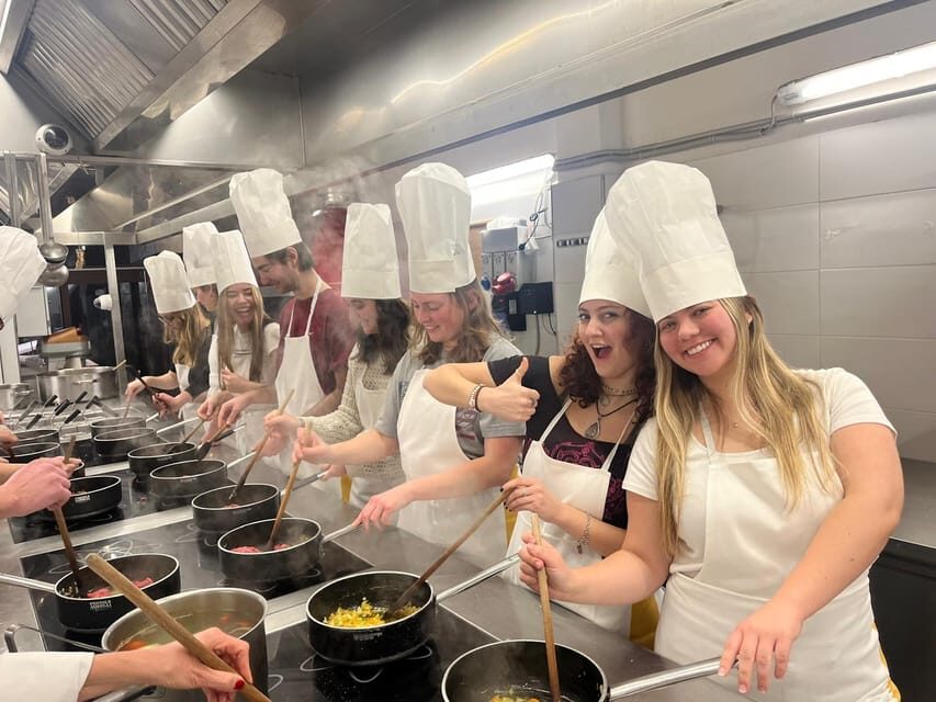 Siena: Pasta and Tiramisu Cooking Class with Wine - What the Itinerary Looks Like