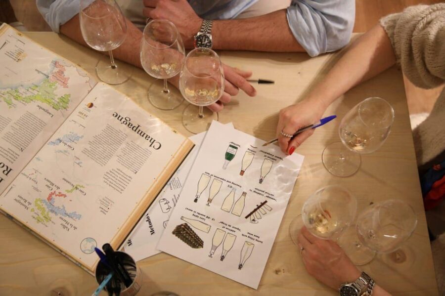 Siena: Wine tasting Experience with Tuscan Sparkling Wines - Authenticity and Value
