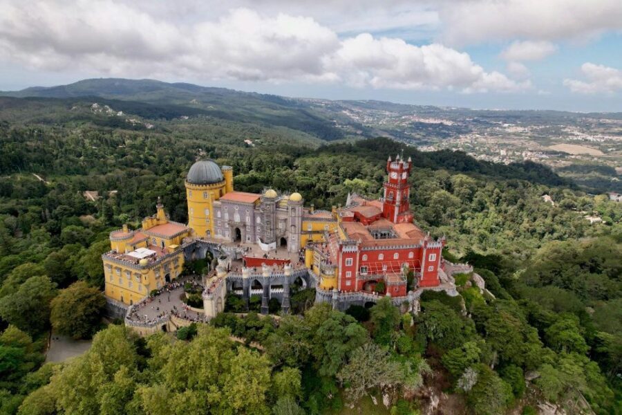 Sintra: Pena Palace. Moorish Castle. Cabo da Roca. & Cascais - The Practical Side: Value and Comfort