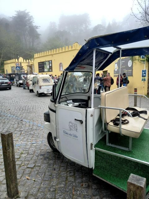 Sintra:1 hour tuk tuk experience to Pena Palace(3 monuments) - Who Would Love This Tour?
