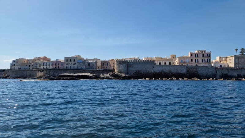 Siracusa: Ortigia +sea caves +Pillirina +fishing experience - Who Is This Tour For?