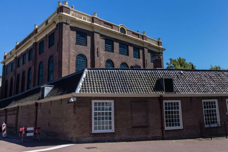 Skip-the-line Portuguese Synagogue, Jewish Amsterdam Tour - Guided Tour with a 5-Star Local Expert