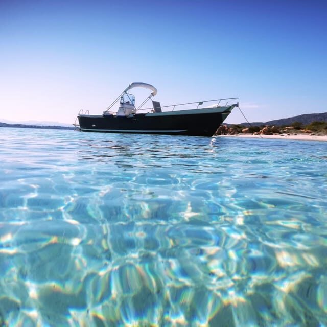 Sleeping on a boat in the bay - What Makes This Tour Special