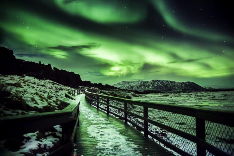 Small-Group Premium Northern Lights Tour from Reykjavik - An In-Depth Look at the Tour Experience