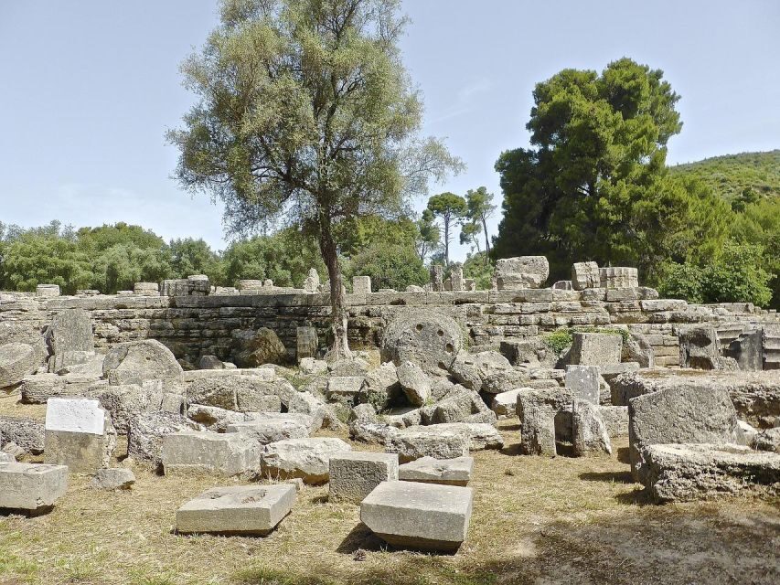 Small Group Tour of Ancient Olympia and Local Food Tasting - Honey Farm Visit: Sweet Insights into Beekeeping
