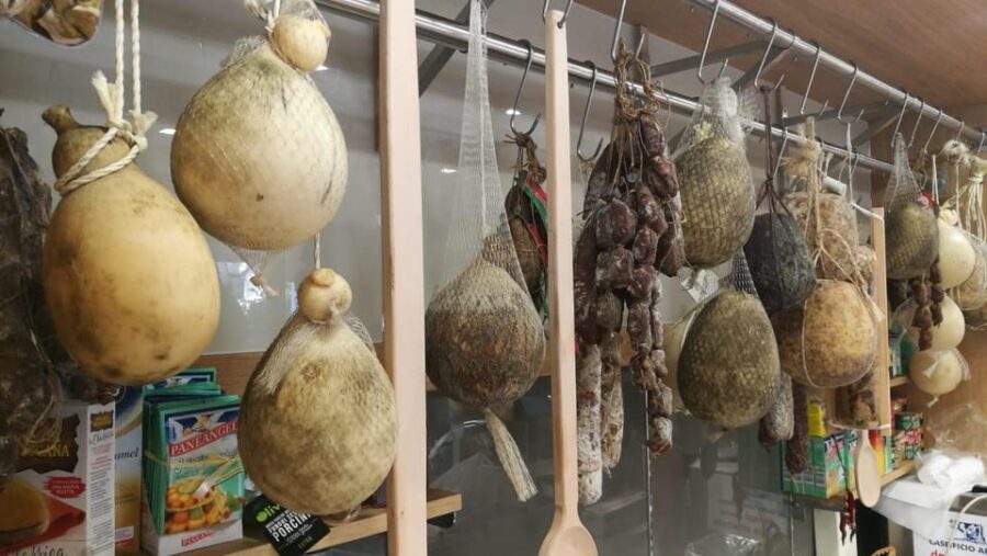 Sorrento: Food and Walking Tour with Cheese, Oil and Lemon - Exploring Sorrento on a Food and Walking Tour