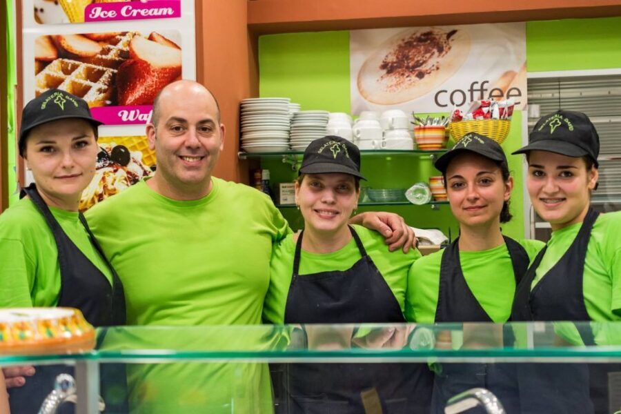 Sorrento: Ice Cream Making Demonstration with Tasting - What You Can Expect from the Experience
