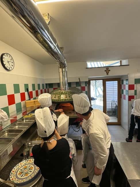 Sorrento: Neapolitan Pizza Making Class Lunch or Dinner - An In-Depth Look at the Pizza Making Experience in Sorrento