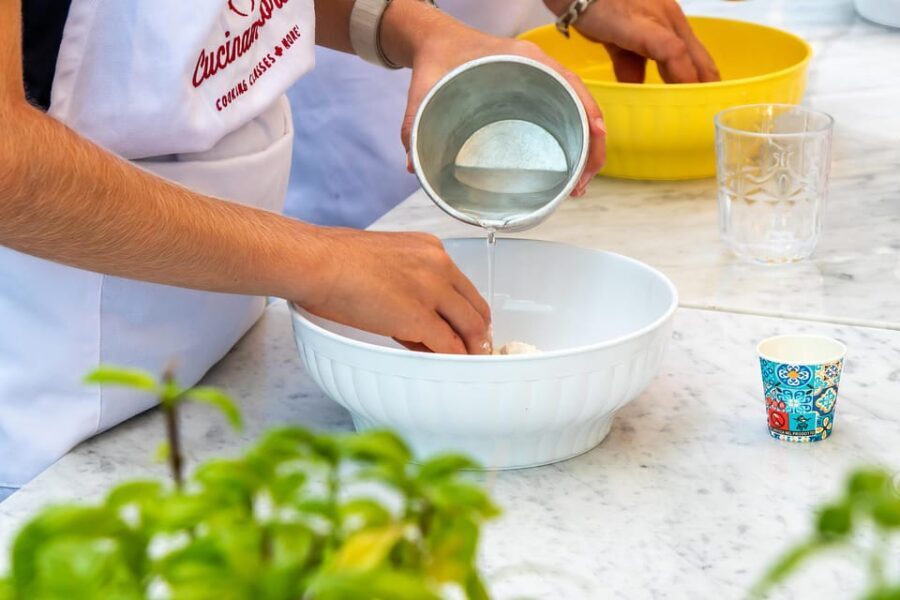SORRENTO: Pizza School Mastering Neapolitan Delights - The Value of the Tour