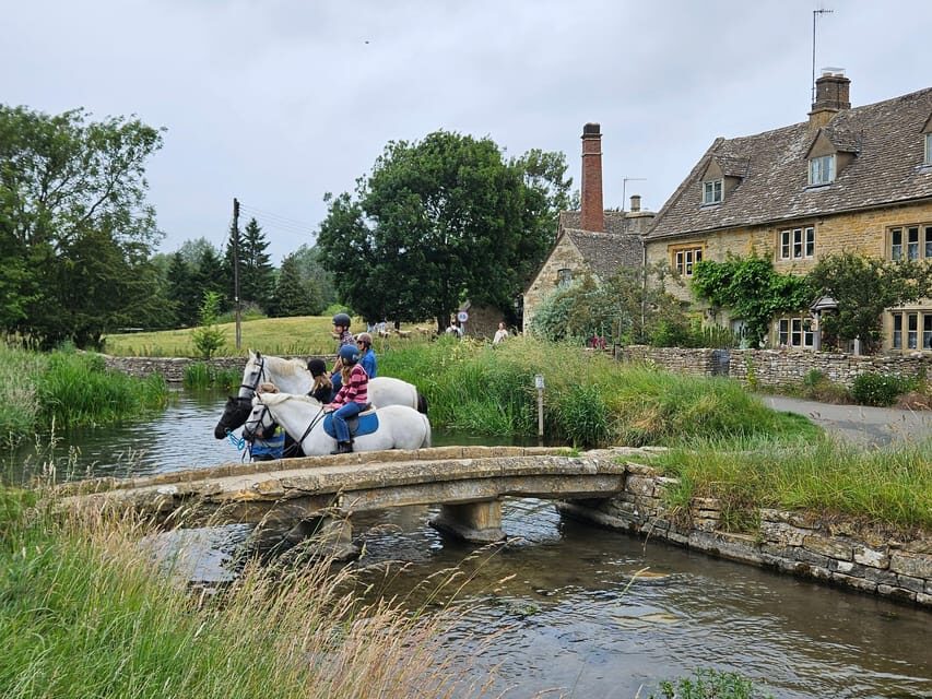 Southampton: Cotswolds Private Tour - The Villages and Towns Youll Visit