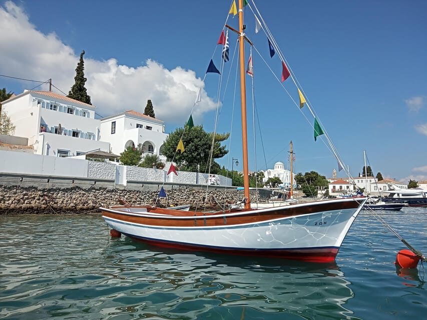 Spetses Island Boat Exploration  e-kaiki - The Itinerary Breakdown