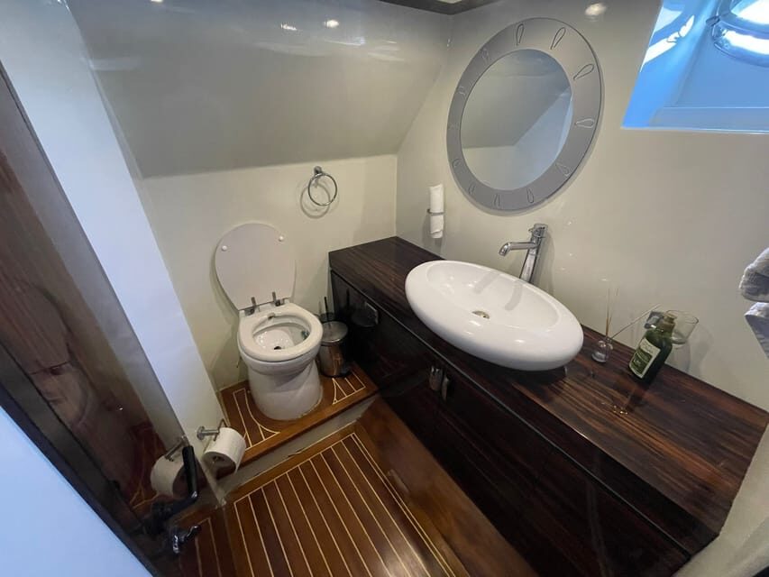 stanbul: Private Bosphorus Tour On Luxury Yacht Pre#2 - Why This Tour Is Worth Considering
