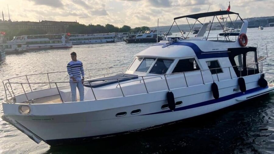 stanbul:Private Luxury Yacht on Bosphorus 14 Meter(46 feet) - What’s Not to Love (or Consider)