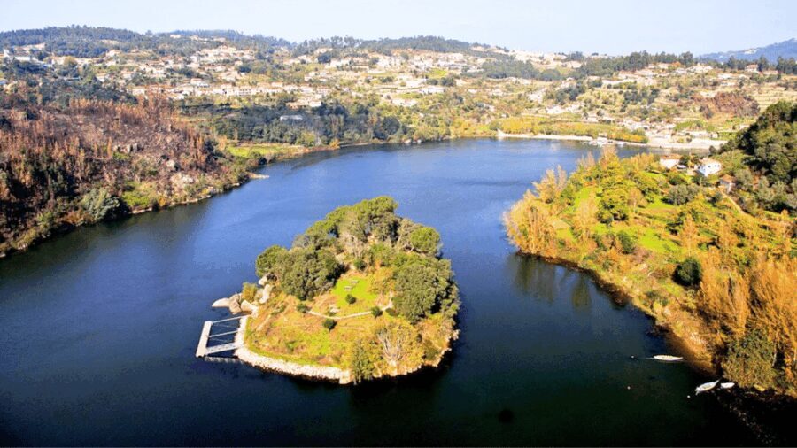 Stand Up Paddle Tour - Ilha dos Amores - Pick-up location - Who Should Consider This Tour?